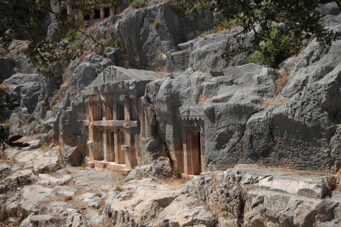 La cité antique de Myra – Anatolie – Aliens! Ils sont déjà là